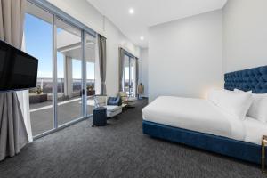 Meriton Suites Bondi Junction, Sydney – Updated 2022 Prices