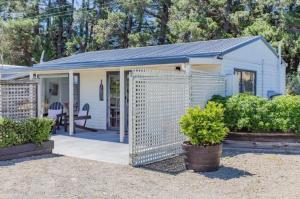 Cosy Cottage in the Vines, Waipara (updated prices 2024)