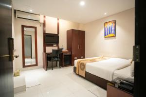 Jatra Hotel Grand Royal, Dhaka (updated prices 2024)