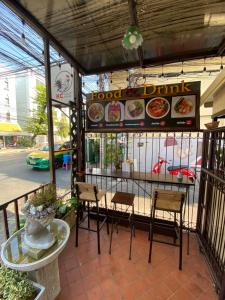 KC guest house, Bangkok (updated prices 2025)