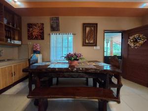 Dahilayan Comfy Cabin, Manolo Fortich – Updated 2023 Prices