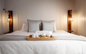 Rooikraal Farm Guesthouse and dam, Prince Alfred Hamlet (updated prices ...