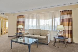 Harmony Suites Secaucus Meadowlands, Secaucus (updated prices 2025)