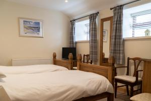 The Olde Ship Inn, Seahouses – Updated 2023 Prices