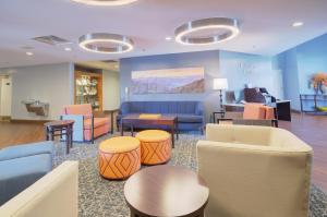 LeConte Hotel & Convention Center, Ascend Hotel Collection, Pigeon ...