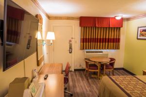 Rodeway Inn Albuquerque Downtown on Rt 66, Albuquerque (updated prices ...