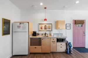 Hotel Folly with Marsh and Sunset Views, Folly Beach (updated prices 2025)