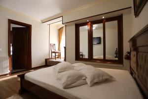 Pensiunea Trei Pini, Seini (updated prices 2025)