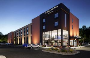 Atwell Suites - DENVER AIRPORT TOWER ROAD by IHG, Denver (updated ...