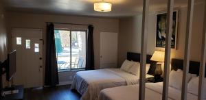 The Happy Hollow, Hot Springs (updated prices 2025)