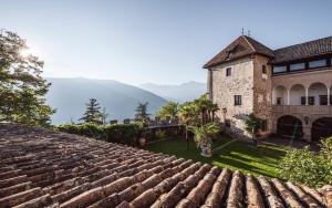 Relais & Chateaux Hotel Castel Fragsburg, Merano – Prezzi aggiornati ...