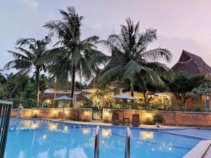 Hotel Deli River and Restaurant Omlandia, Medan (updated prices 2025)