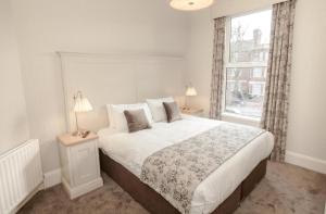 Gregory by the Warren Collection, Belfast (updated prices 2025)