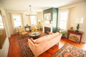 Yellow House Inn, Bar Harbor – Updated 2024 Prices