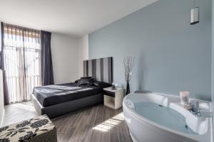 Blue Inn Luxury Suites, Rome (updated prices 2025)