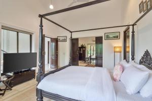 StayVista at Vintage Hideaway Pet-Friendly Paradise with Private Pool, Porvorim (updated prices ...