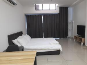 Pacific Towers Star Seksyen 13 PJ Jaya One Parking Pool Kitchen ...