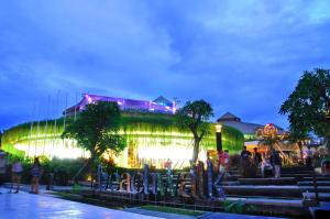 Bemo Corner Guest House, Kuta (updated prices 2024)