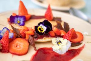 Enchanted Manor, Niton (updated prices 2025)