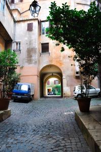 Relais Palazzo Taverna, Rome (updated prices 2026)
