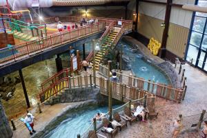 Six Flags Great Escape Lodge & Indoor Waterpark, Queensbury – Updated ...