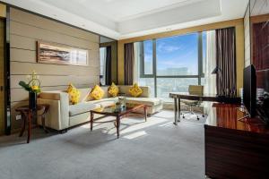 Crowne Plaza Shenzhen Longgang City Centre, an IHG Hotel, Longgang (updated prices 2024)