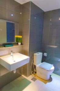 Kuantan Waterfront Studio11 with NETFLIX at Imperium Residence, Kuantan ...