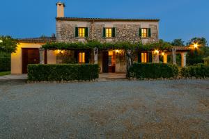 Villa La Sort Gran in Pollensa By homevillas360, Pollença (updated ...