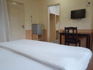 Hans Cottage Botel, Cape Coast (updated prices 2025)