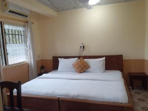 Hans Cottage Botel, Cape Coast (updated prices 2025)