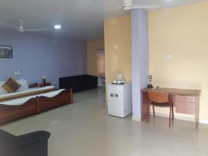 Hans Cottage Botel, Cape Coast (updated prices 2025)