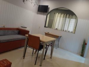 Hans Cottage Botel, Cape Coast (updated prices 2025)