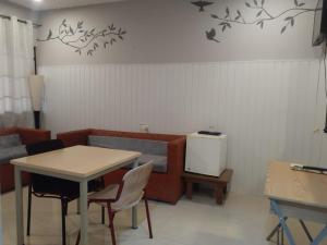 Hans Cottage Botel, Cape Coast (updated prices 2025)