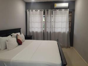 Hans Cottage Botel, Cape Coast (updated prices 2025)