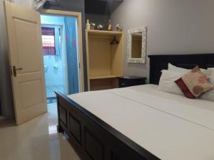 Hans Cottage Botel, Cape Coast (updated prices 2025)