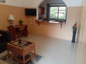 Hans Cottage Botel, Cape Coast (updated prices 2025)