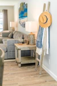 The Sunset Dream - Villa Pool Lake for Families, Fort Lauderdale ...