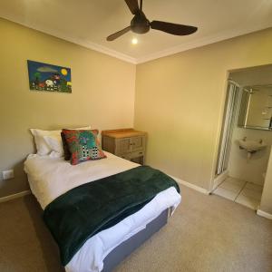 Luxury Home with breathtaking views of Champagne Valley, Bergview ...