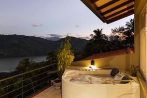 The Albatross, Kandy, Digana (updated prices 2025)