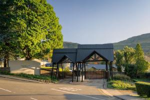Premier Resort Sani Pass, Himeville (updated prices 2025)