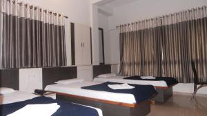 Hotel Royal Residency Executive, Miraj (updated prices 2025)