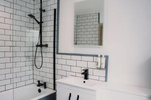 The George Inn, Warminster (updated prices 2025)