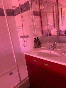 Sex On The Beach - Luxury Studio Heliopolis O, Cap d'Agde (updated prices 2024)