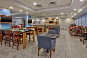 Holiday Inn Express Philadelphia-Midtown, an IHG Hotel, Philadelphia ...