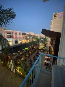 2 bedroom apt in Ermou 4 minute walk beach, Larnaca (updated prices 2026)