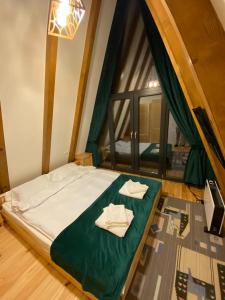 A Frame Scorilo, Poiana Mărului (updated prices 2025)