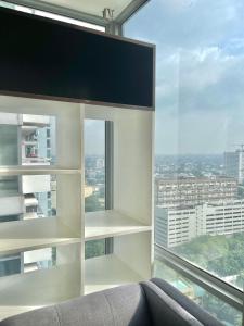 Cubao, Quezon City Condo Staycation (wifi and netflix ready), Manila ...