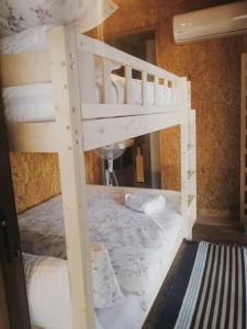 Rembulan Escape - The Container House, Kampung Penarik (updated prices ...