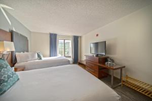 Wingate by Wyndham and Williamson Conference Center, Round Rock ...