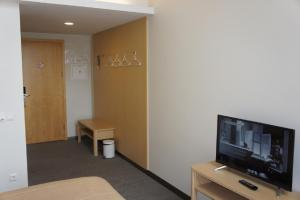 Zaliasis slenis - Self check-in hotel - Free parking, Klaipėda (updated ...